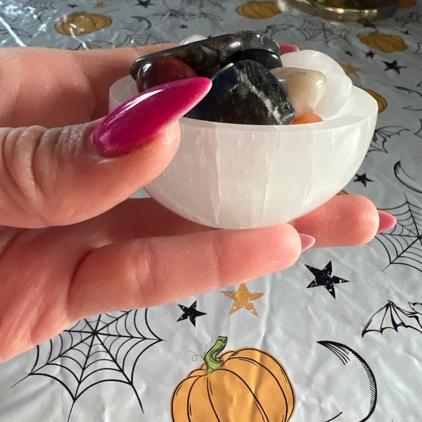 Pure Selenite Bowl, Gemstone and Crystal Charging Bowl, Reiki Bowl ...