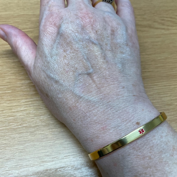 22K Gold Plated Engraved Bracelet, Graduation Gift, Class of 2023 ...