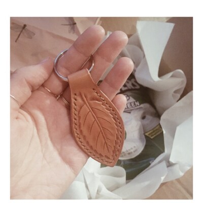Leaf Leather Key Ring Key Fob, Tooled Leaf Design Key Chain, Leather ...