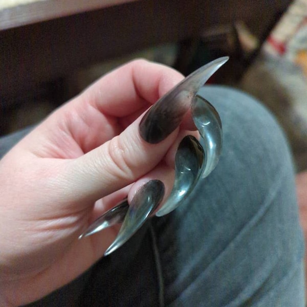 Pink Werewolves Clows, Werewolf Nails, Claw Press on Nails - Etsy