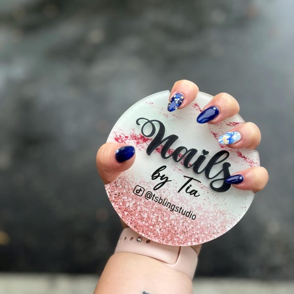 Handheld Mirror Social Media Prop Personalized Eyelash Technician Prop ...