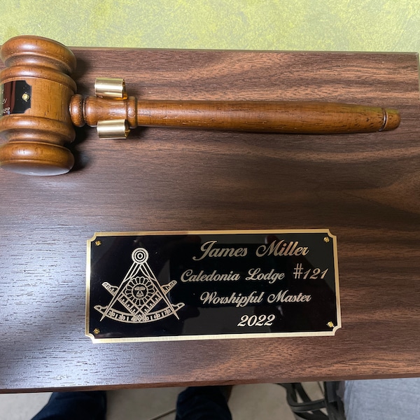 Masonic Walnut Finish Personalized 9 X 12 Gavel & Plaque (ordering ...
