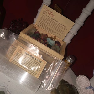 Self Love Crystal Kit, Crystals for Love Birthday Gift for Her, Mom ...