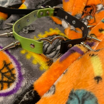 12-15 Halloween Bat Ghost Choker - Etsy