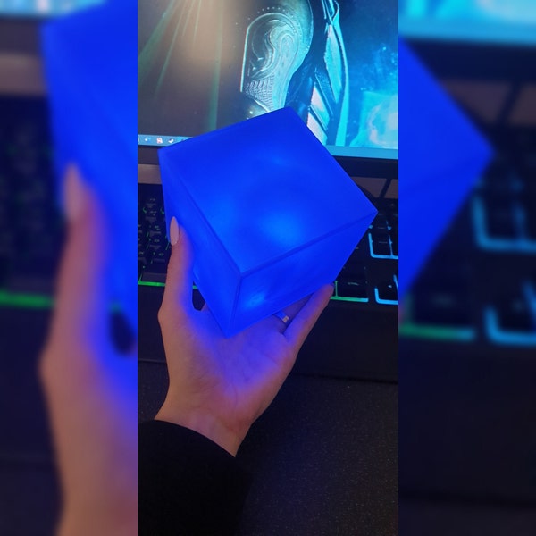 Tesseract Infinity Stone Prop - Etsy