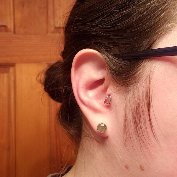 14K Solid Gold Vertical Helix Piercing/hidden Rook Dangle Earring ...