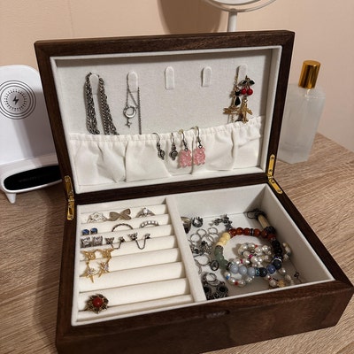 Lockable Walnut Wood Jewellery Box, Large Jewelry Box for Earring ...