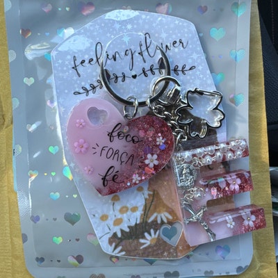 Custom Minnie Mouse Keychain and Refillable Pen, Resin Keychain ...