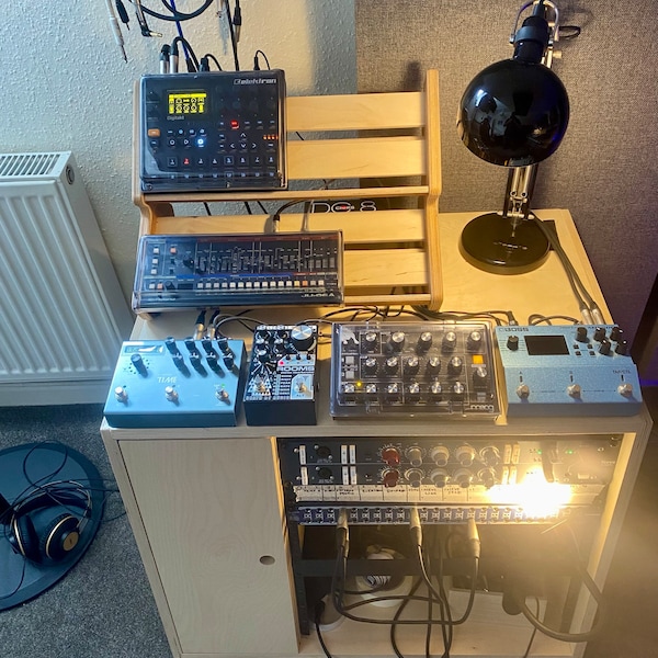 2-tier Desktop Pedalboard for Synthesizer and Effect Pedal / Desktop Effects Pedal Stand ...