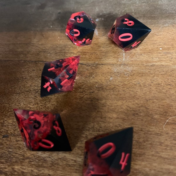 5d10 VAMPIRE BLOOD Dice | Handmade Resin Single or Set Made in Italy ...