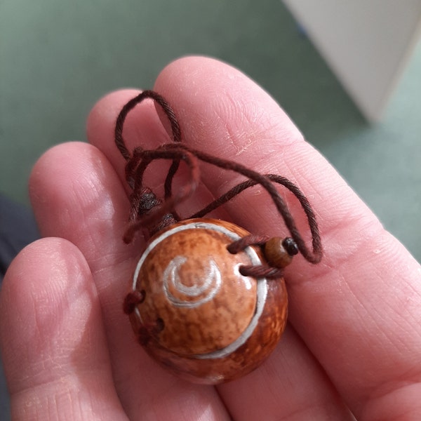 Miniature Nativity Scene in a Nutshell, Walnut Art, Tiny Nativity ...