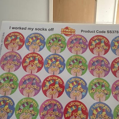 144 Well Done 30mm Round Children's Reward Stickers for Teachers ...