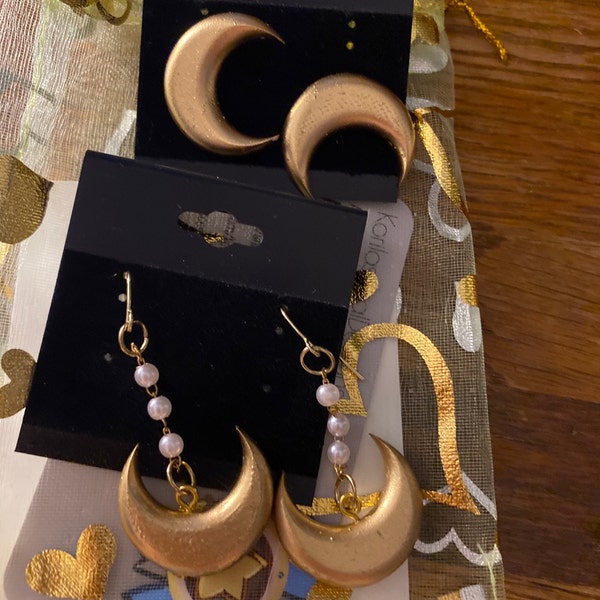 Smug Hooty Enamel Pin - Etsy