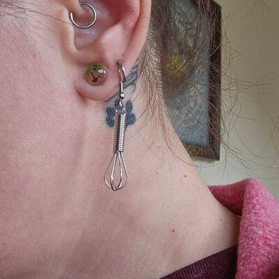 Charlie Brown Earring, Charlie Brown, Peanuts Earrings, Peanuts, Dangle ...