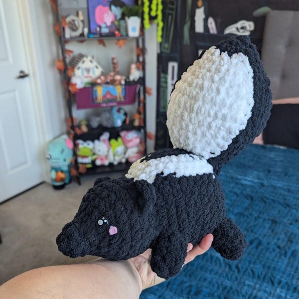 Crochet Skunk *PATTERN ONLY* - Etsy