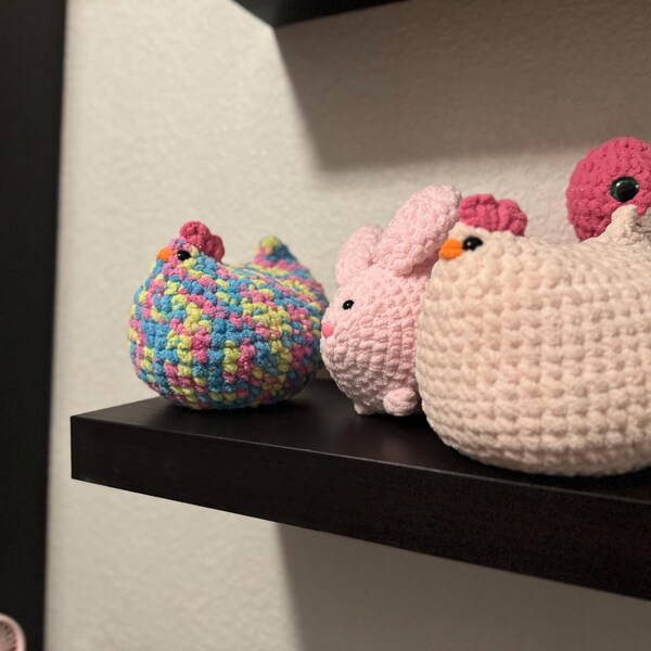 Mama and Mini Mabel Chicken™ CROCHET PATTERN - Etsy