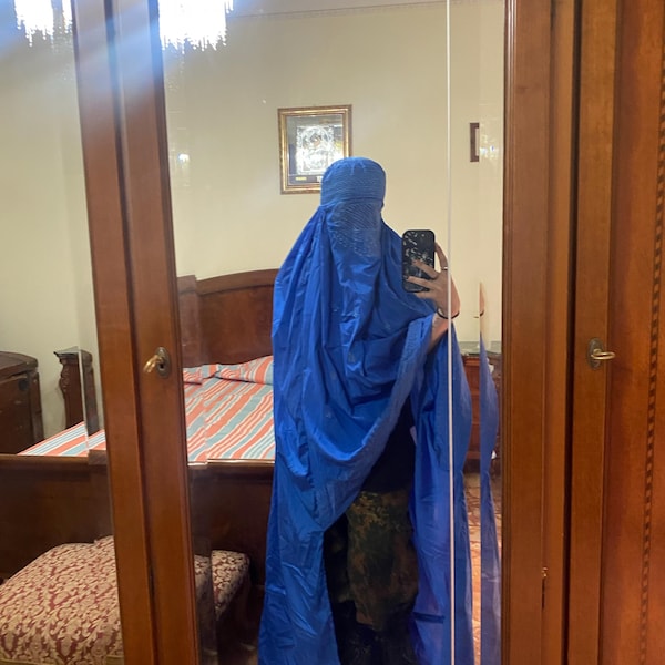 Afghan Topi Burqa, Islamic Burka With Front Open, Criss-cross Eyes ...