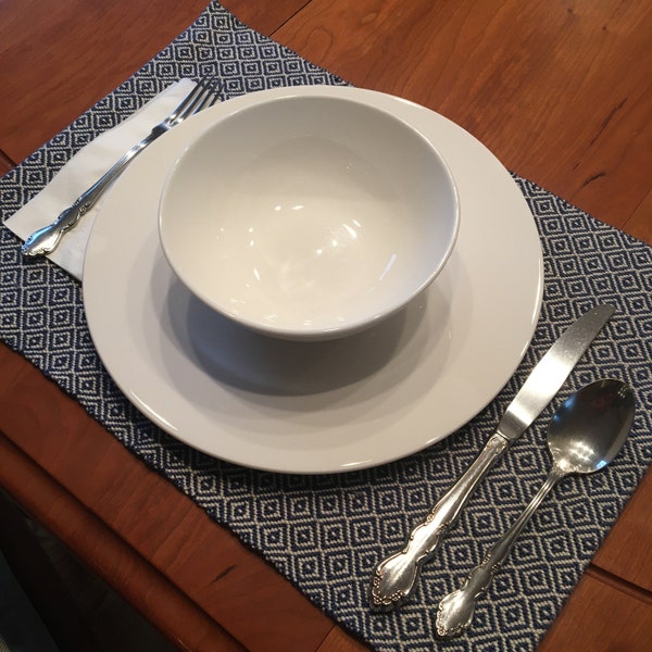 STYLISH PLACEMAT, POPULAR Placemat, Cool White and Ecru Place Cotton ...