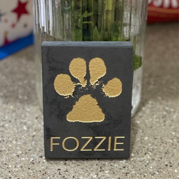 Personalised Original Paw Print, Free-standing Engraved Slate Pet ...
