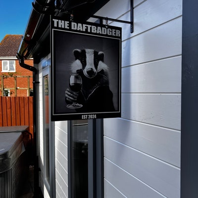 The Drunken Duck Personalised Swinging Custom Made Hanging Pub and Bar ...