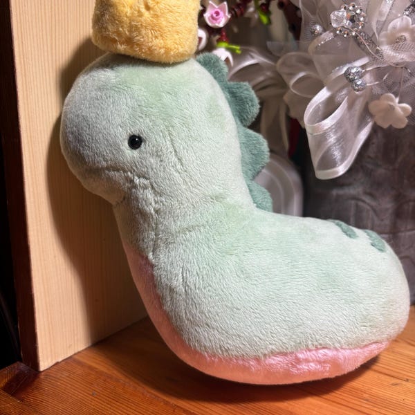 Handmade Stray Kids Chandora Worm Chan Plush - Etsy
