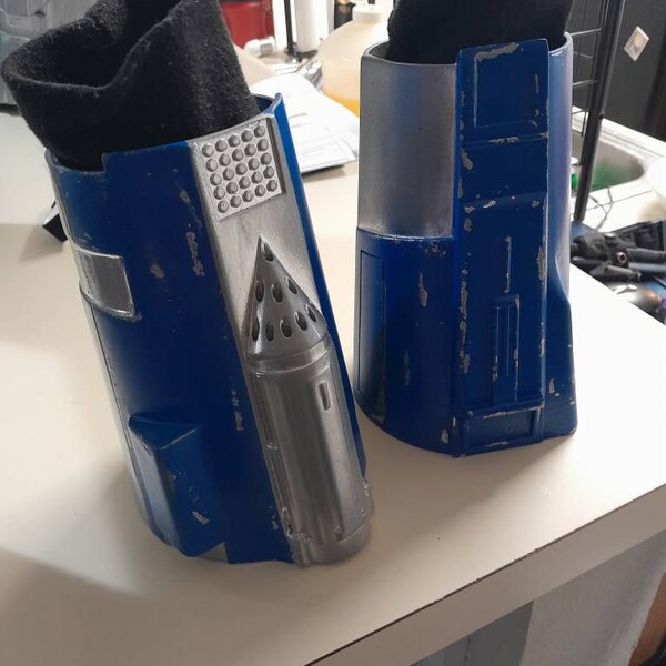 Mandalorian Armor, Arm Gauntlets Adult Size Mandalorian Armor, for ...