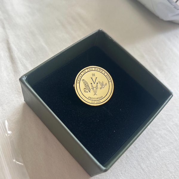 Custom Logo Pin - Personalized College Emblem Pin - Engraved College ...