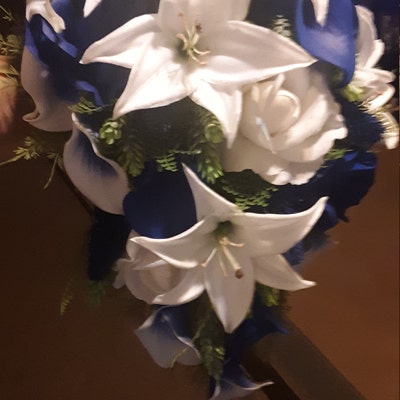 Real Touch Artificial Royal Blue White Ivory Calla Lilies Rose Tiger ...