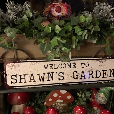 Personalized Garden Sign Custom Garden Gate Sign Gardener Friend Gift ...