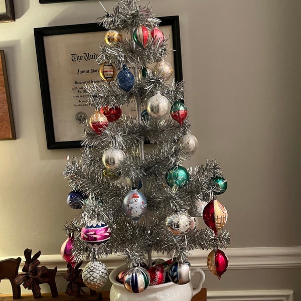 18 Silver Tinsel Christmas Tree Table-top Centerpiece Tree 18 Retro ...