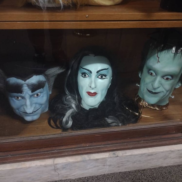 25% Off, Free Shipping New Don Post Studios 1975 Overhead Face Mask ...