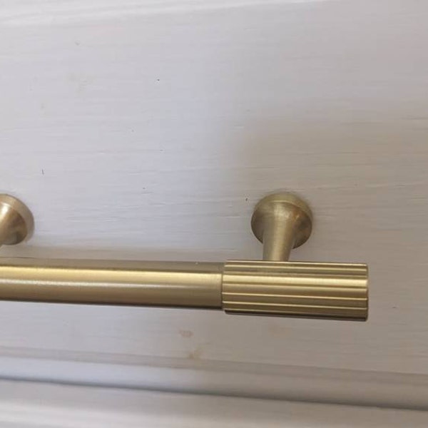 Fluted Brass Gold Cabinet Pulls and Drawer Handles, Brushed Gold Finish ...