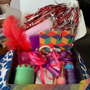 Large Newborn Sensory Baby Play Box - Etsy UK