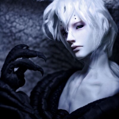 BJD Vampire Head Goya - Etsy