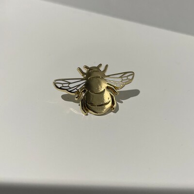 Bee Mini Pin Gold Small Bumble Board Filler Hard Enamel Pins Brooch ...