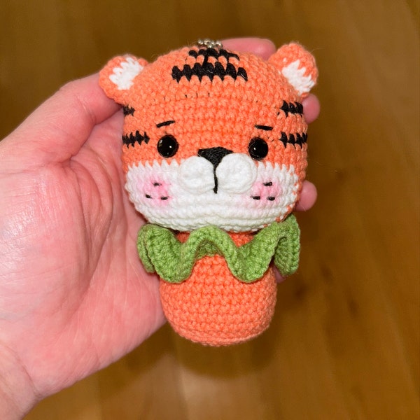 Hainchan's Crochet Tiger Head Pattern - DIY Keychain & Bag Charm, Easy ...