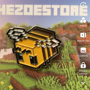 Bee Pin, Pixel Bee Pin, Gift, Gamer, Present - Etsy