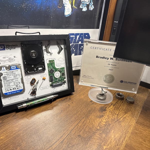 Disassembled Gameboy Advance Frame, Disassemble Art, GBA Teardown ...