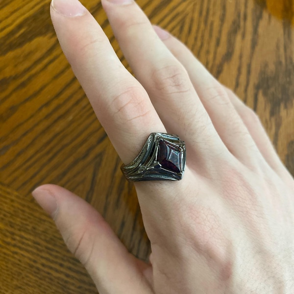 The Necromancer Ring, One of the Nine Rings of Men, Officially Licensed ...