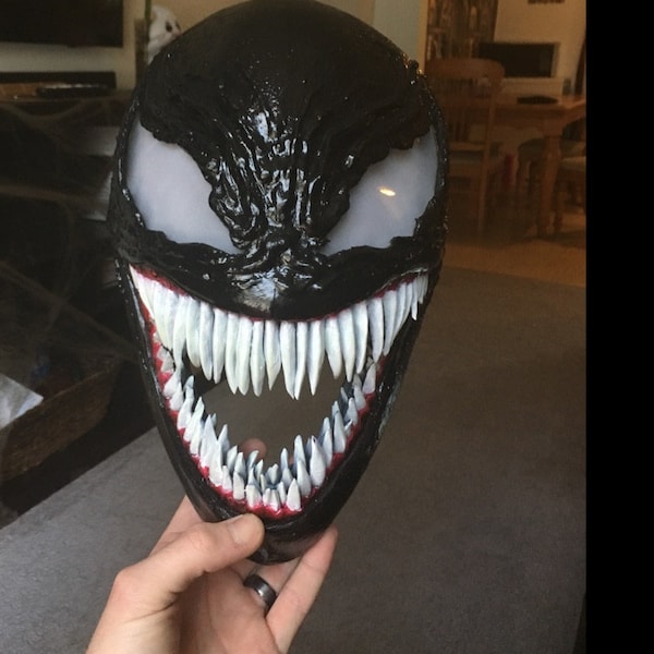 Venom Cosplay Mask Jpeg Patterns - Etsy
