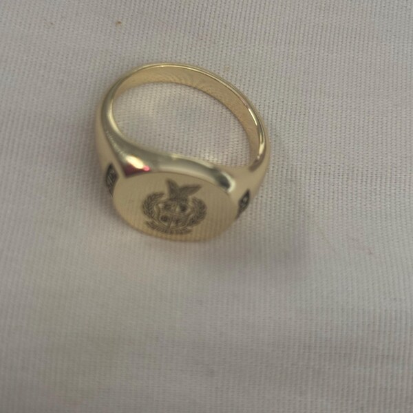 Custom Signet Ring College Emblem Signet Ring -personalized Ring Class ...