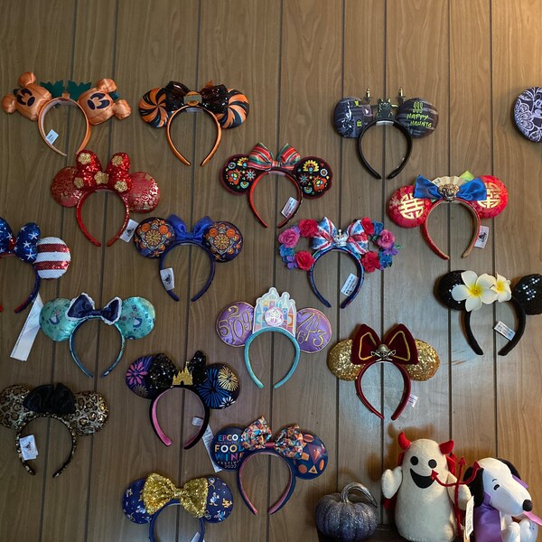 X10 or X20 Mickey Mouse Themed Ear Display Packs - Etsy