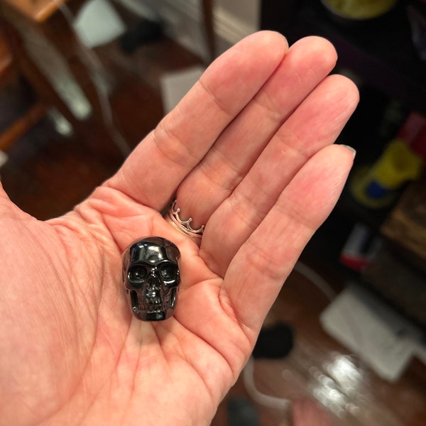 Skullis Necklace of Black Obsidian Hand Carved Crystal Skull Pendant ...