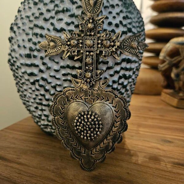 Sacred Heart, Red Center With Rustic Crystals, Catholic Heart, Exvoto ...