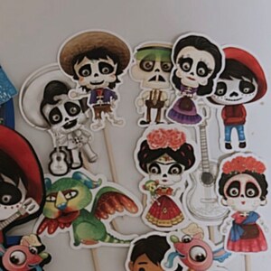 ENCANTO Bookmarks ISABELA Madrigal Family Kids Birthday Party - Etsy