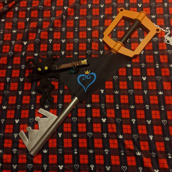 Kingdom Hearts Sora Foam Keyblade 1:1 Scale Replica PVC Core Comic Con ...