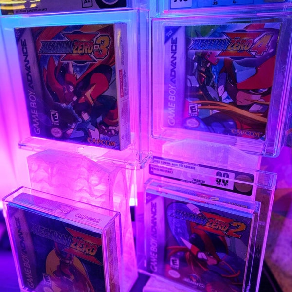 CUSTOM Graded Comic Stand/ FLOATING Comic Display! - Etsy
