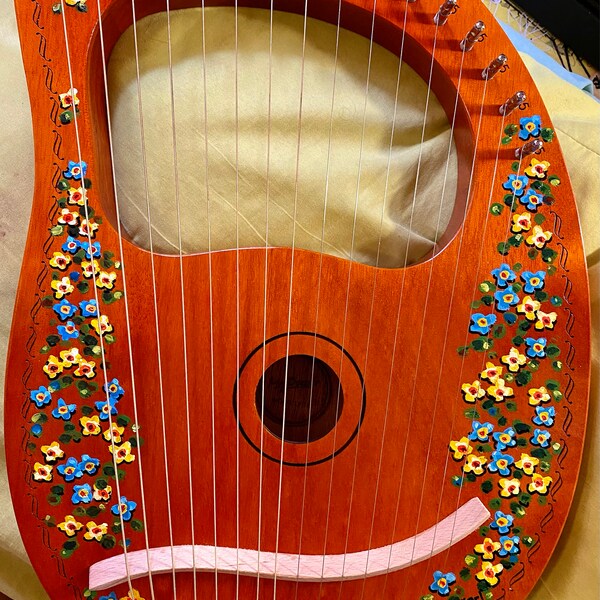 Hand-decorated Lyre Harp - 16-string, Bluets Design - Etsy