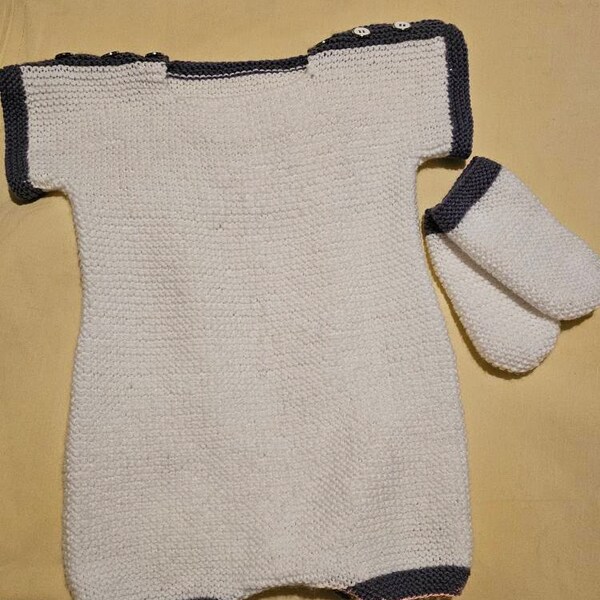 PDF Knitting Pattern 2006~baby Boy's Blackberry Stitch Pram Set~dk~16 ...