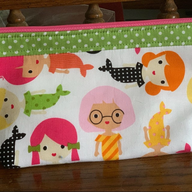 Unique handmade quilts and sewing crafts by ShellyKellyQuilts